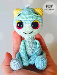 Little Alien Crochet Doll Free Amigurumi Pattern