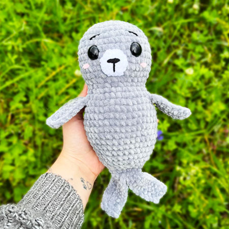 Plush Grey Seal Colly PDF Amigurumi Pattern